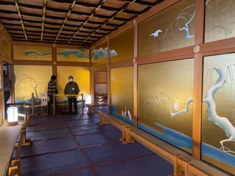 Nagoyas Cultural Gems: Castle and Historic Residences - Practical Details: What to Expect