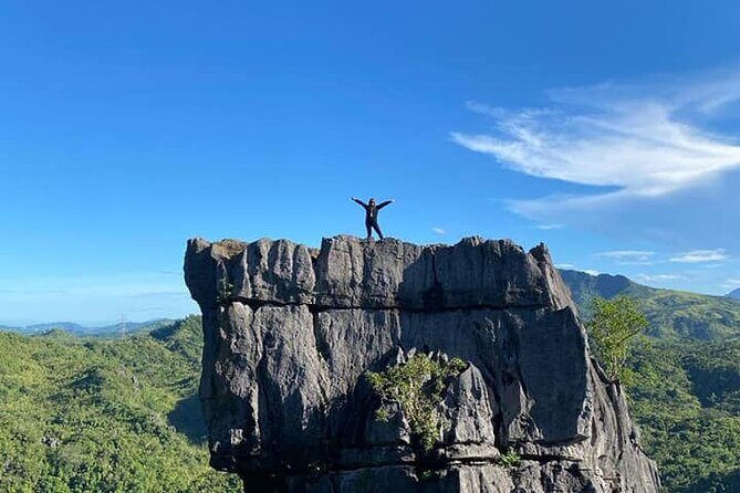 Nagpatong Rock Day hike + Tungtong Falls(with transfers**) 2023 - Key Points