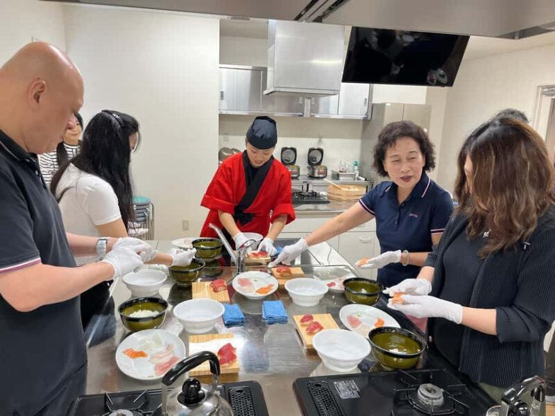 Naha: Guided E-Bike Tour with Sushi Making Experience - The Return Ride and Overall Flow
