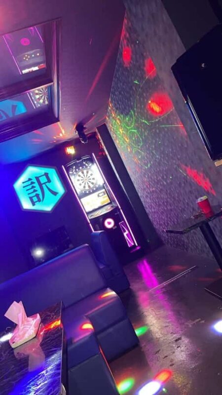 Naha: Karaoke & Darts Snack Bar "Wakeari ()" - The Experience at Wakeari: What You Can Expect