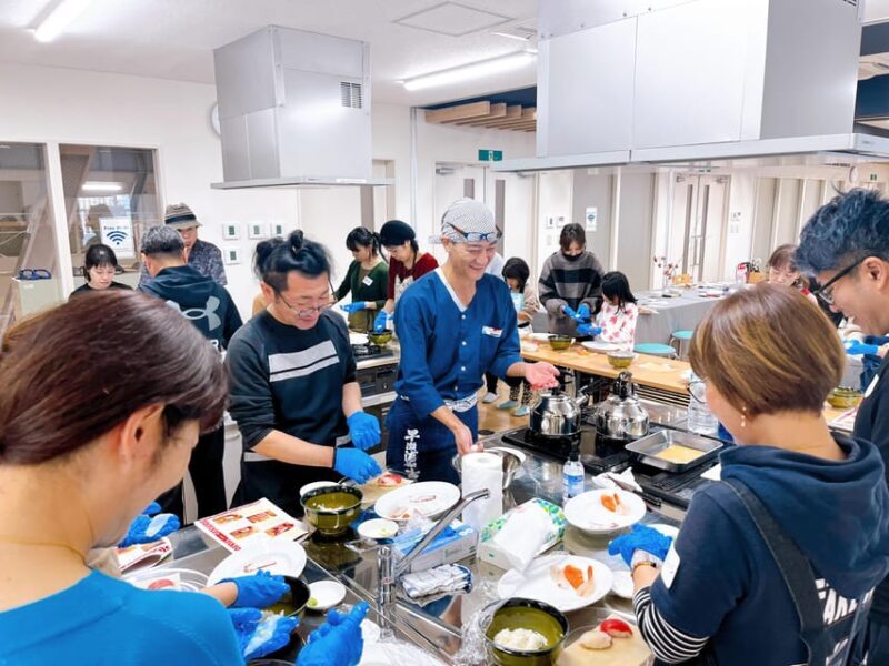 Naha Makishi Public Market : Sushi making experience - Exploring Okinawa’s Fish Market and Sushi Basics