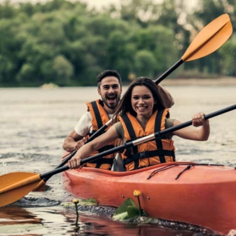 Nahanton Park Boathouse: Single or Double Kayak Rentals - Key Points