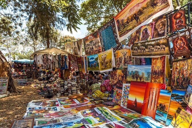 Nairobi Souvenir Shopping and Historical Half day Tour - Key Points