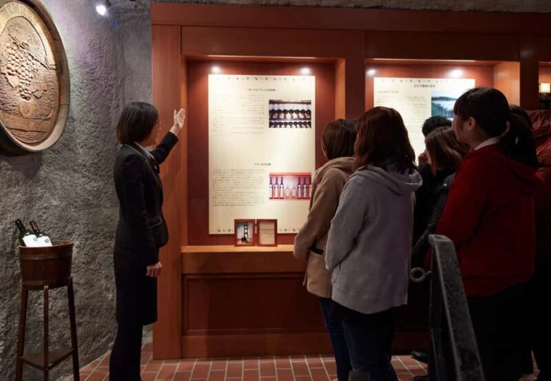 Naka-Izu:2Days Gourmet Journey Wasabi, Wine, Tea, Glamping - Day Two: Shopping and Farewell