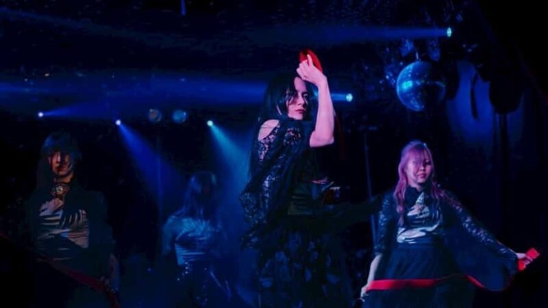 Nakano Dance Show Ticket with Drinks - Who Will Love This Experience?