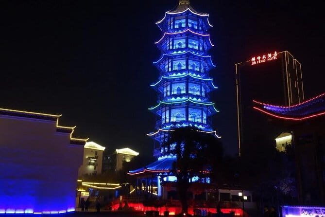 Nanchang Night River Cruise Tour With Shengjin Tower Food Street Tasting Experience - Final Thoughts: Who Is This Tour For?