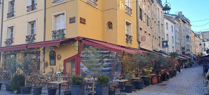 NANCY WITHOUT DETOURS: TOUR WITH A PROFESSIONAL GUIDE - Who Will Benefit Most?