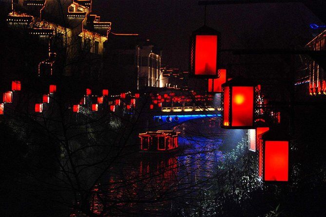 Nanjing City Private Night Tour with Qinghuai River Cruise and Dinner Option - Key Points
