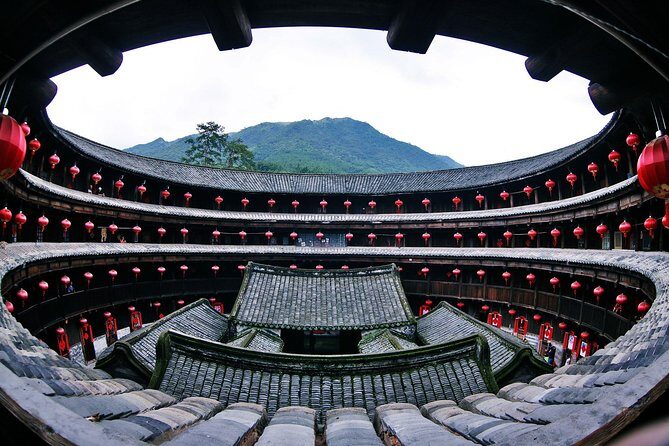 Nanjing Tianluokeng Hakka Cluster Private Day Tour From Xiamen - Practical Tips for Future Travelers