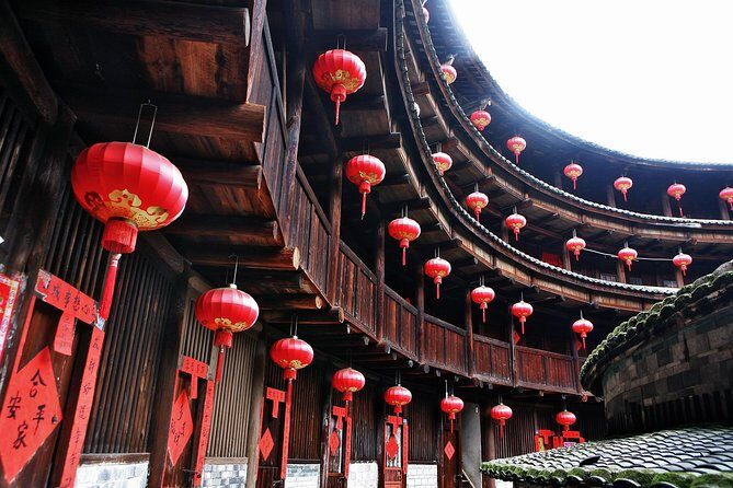 Nanjing Tianluokeng Hakka Cluster Private Day Tour From Xiamen - The Sum Up