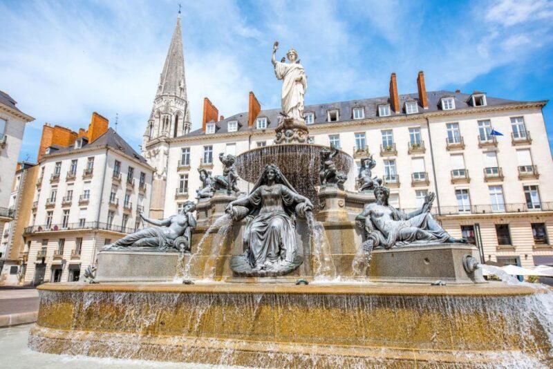Nantes: Express Walk with a Local in 60 minutes - What Travelers Have to Say