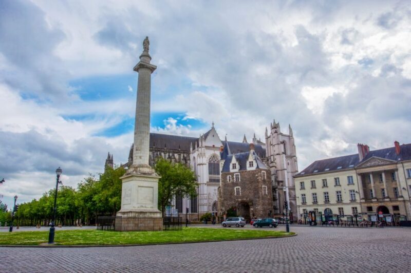 Nantes: Family Quest Guided Walking Tour - Group Size, Timing, and Practicalities