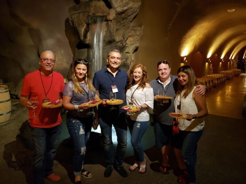 Napa Valley: Private 6-Hour Wine Tasting Tour with Chauffeur - Key Points