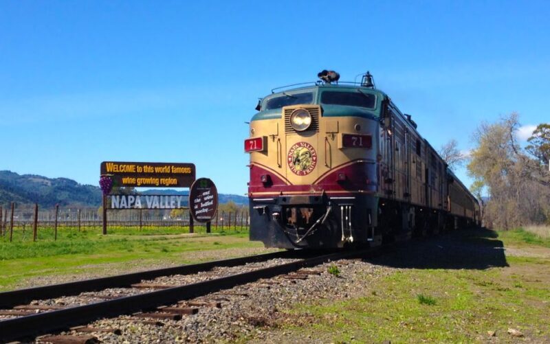 Napa Valley Wine Train: Gourmet Express Lunch or Dinner - Key Points:
