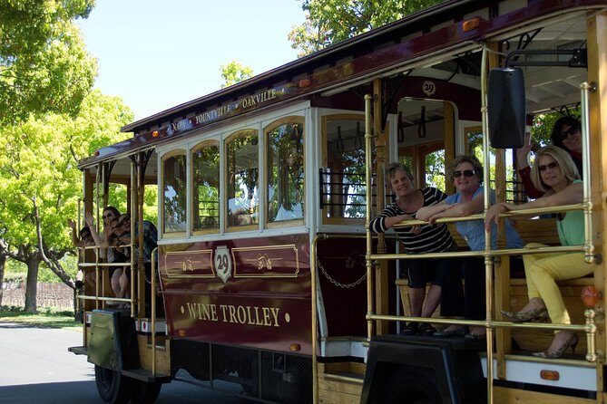 Napa Valley Wine Trolley Classic Tour - An Authentic and Enjoyable Approach to Napa Winery Tours