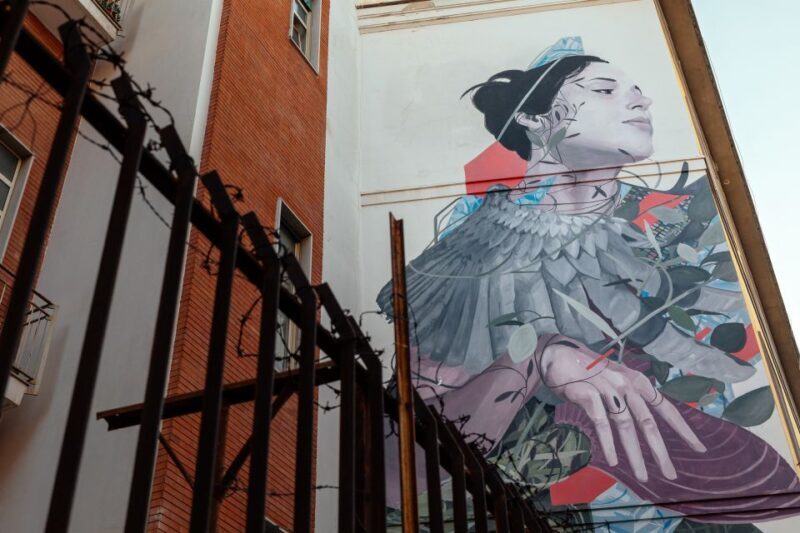 Naples: 2.5-Hour Private City Tour "Off the Beaten Track" - Street Art and Architectural Surprises