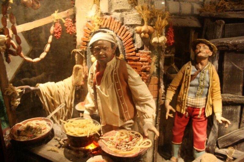 Naples 2-Hour Walking and Sightseeing Tour with Local Guide - What to Expect from Your Walking Tour