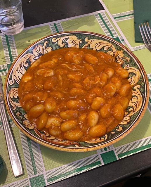 Naples: Authentic Family Home Lunch with Music Show & Spanish Quarters Tour - Starting Point and Overall Structure