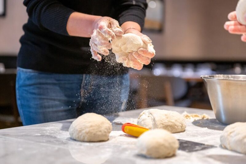 Naples: Authentic Neapolitan Pizza Making Class - Evaluating the Value