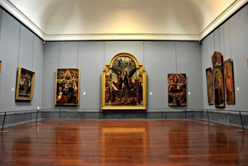 Naples: Capodimonte Museum small group tour - Introduction: Why Consider the Capodimonte Museum Small Group Tour?
