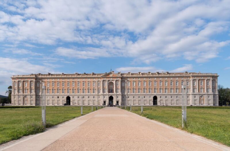 Naples: Caserta Royal Palace & Historic Center Day Trip - FAQ