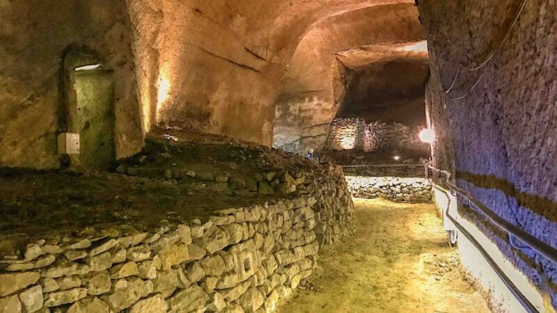 Naples: City and Lapis Museum Tour with an Archaeologist - Key Points