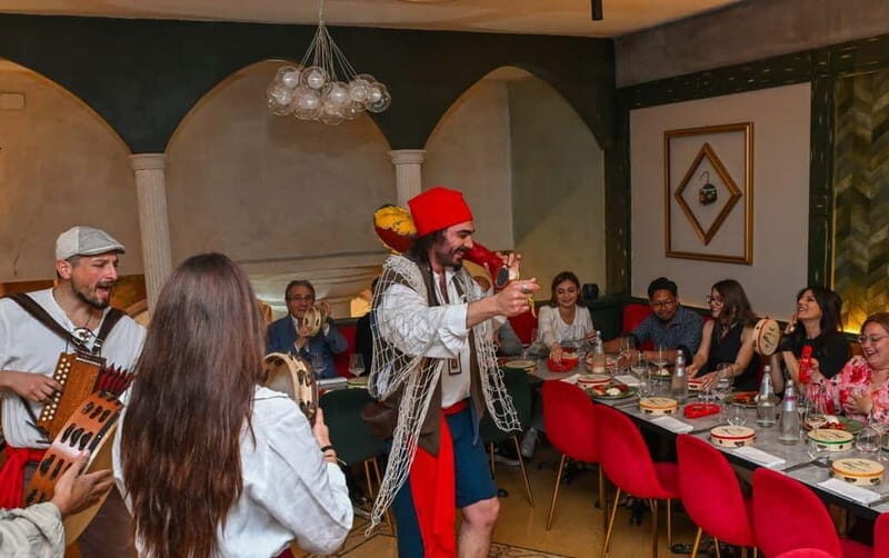 Naples: Dinner show, Tradition & Music with a glass of wine - Practical Tips for Booking and Enjoying