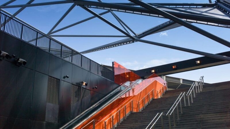 Naples: guided tour of the artists' tube on Line 1 to Toledo - The Other Stations: Art and Culture in Transit