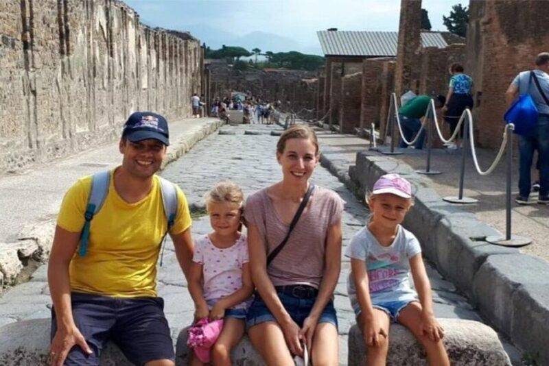 Naples : Must-See Attractions Walking Tour - A Detailed Look at the Itinerary