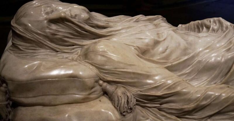 Naples: Old Town Tour with Veiled Christ and Cathedral - Key Points