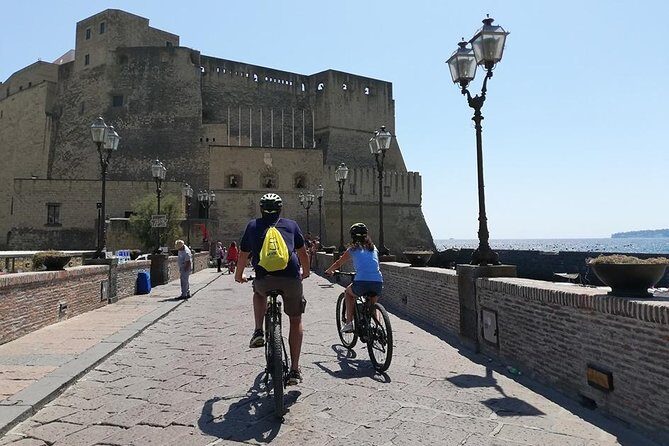 Naples panoramic e-bike(pedal assisted)ride with pizza tasting - Scenic Highlights at Virgiliano Park