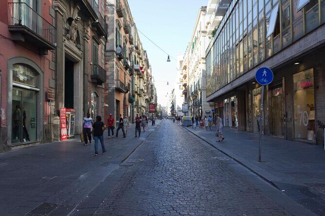 Naples: Pizza and Beyond Food Tour by Do Eat Better - An Introduction to Naples’ Food Scene