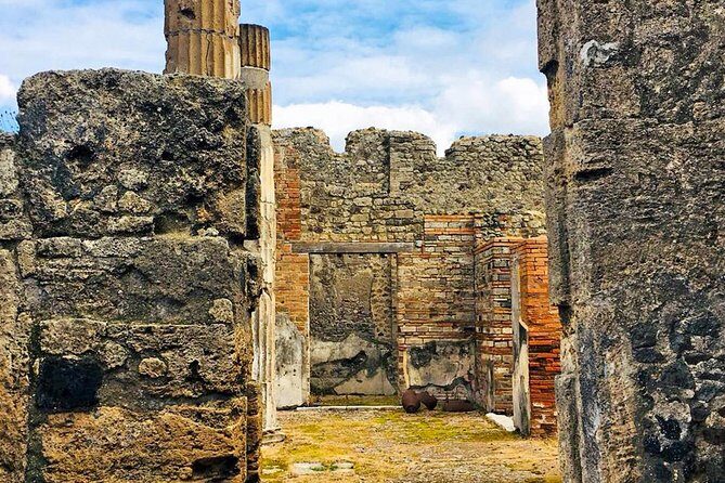 Naples & Pompeii Day Tour from Rome: Pompeii Ticket & City Visit - FAQ
