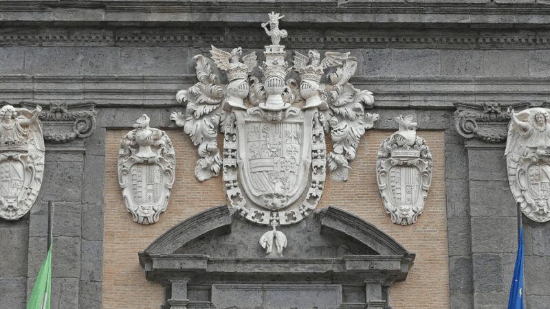 Naples: Royal Palace Entry Ticket with Digital Audio Guide - Key Points