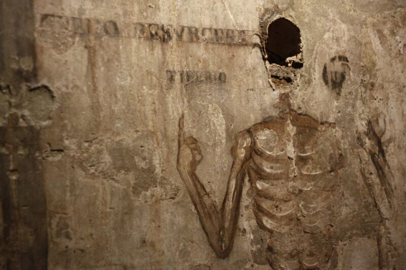 Naples: San Gaudioso Catacombs Guided Tour - Discover Whats Below Napoli: An Authentic Underground Adventure