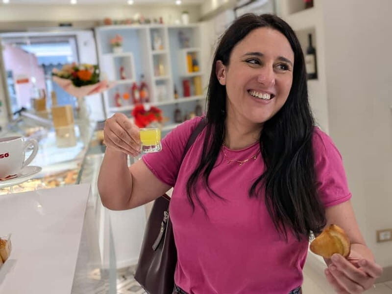 Naples: Street Art, Wine and Food Tasting Walking Tour - Naples: Street Art, Wine and Food Tasting Walking Tour