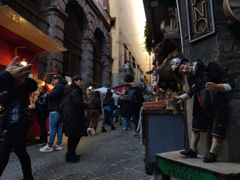 Naples: the magic of Christmas and Nativity scenes - Authenticity and what this experience means for you