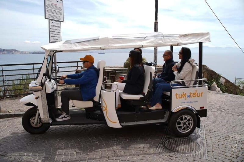Naples Tuk Tuk Experience: Panoramas and Vineyards. - A Fun and Practical Way to See Naples