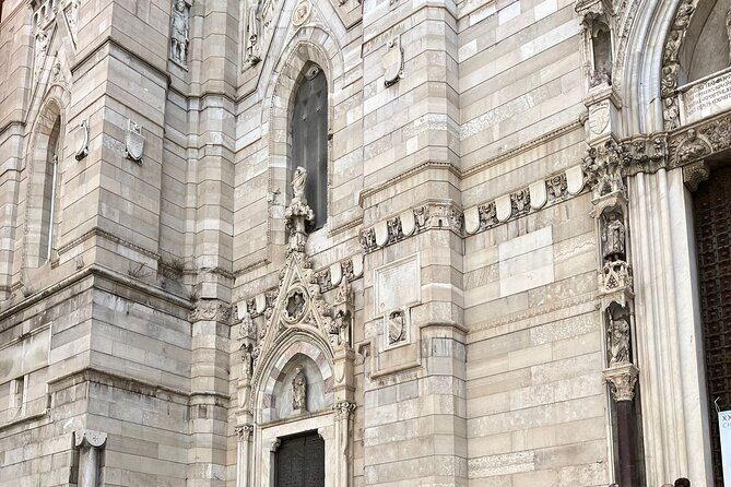 Naples Walking Stress-Free Tour: Between Legends and History - An Authentic Walk Through Naples’ Heart