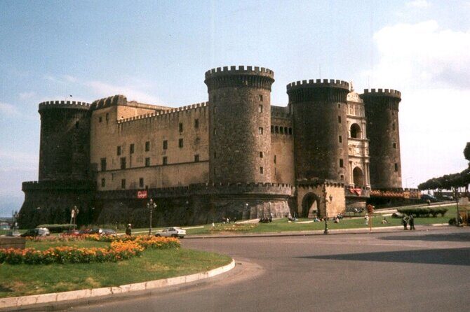 Naples walking tour + Neapolis buried - Frequently Asked Questions