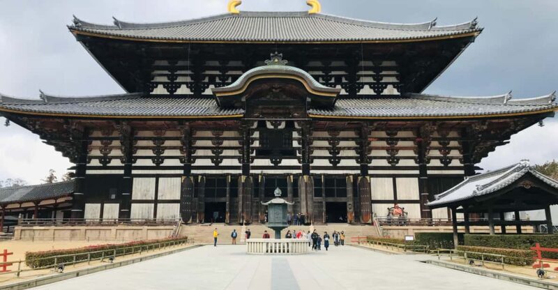 Nara: Essential Private Tour with Deer Park and Temples - Key Points