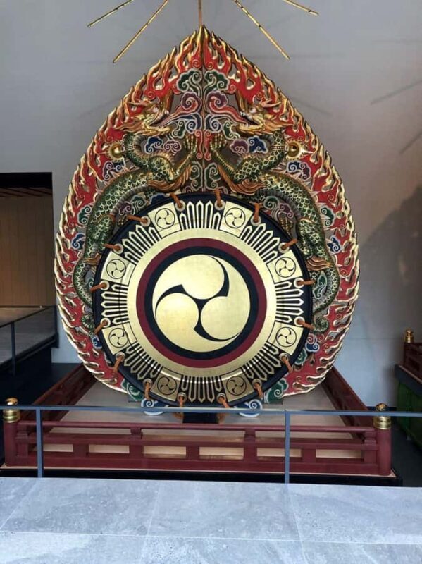 Nara: Kasuga Taisha Shrine Candlelight Tour with Drink - What We Love About This Experience