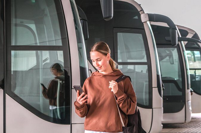 Nashville Airport Shuttle to Vanderbilt 2201 West End Ave - Who Should Use This Shuttle?