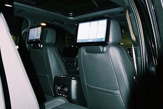 Nashville Arrival Chauffeur Driven Transport by Executive SUV - Why This Transfer Stands Out
