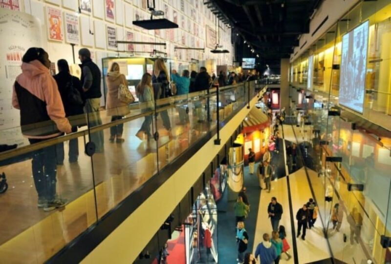 Nashville: Country Music Hall of Fame and Museum - FAQ