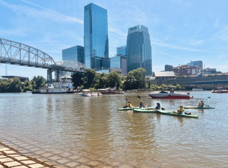 Nashville: Downtown Kayak Rental - In-Depth Look at the Experience