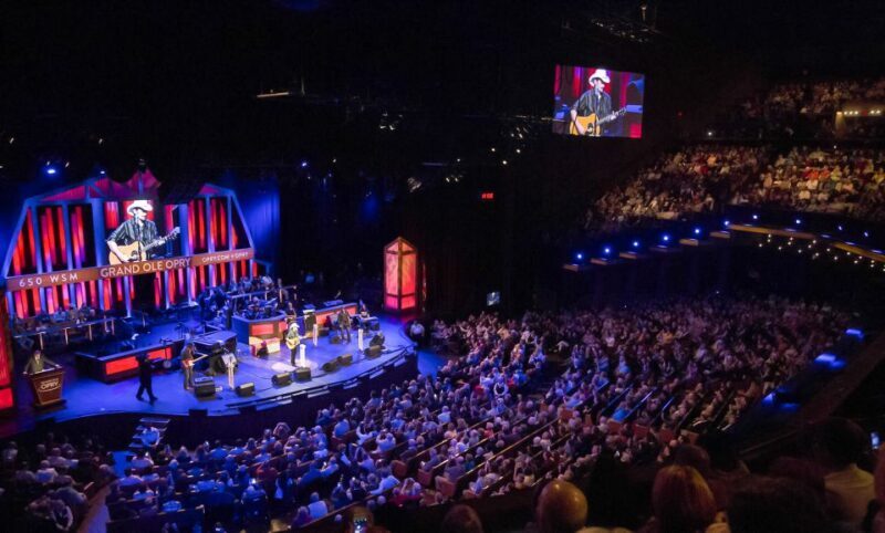 Nashville: Grand Ole Opry Show Ticket - The Atmosphere and Reviews