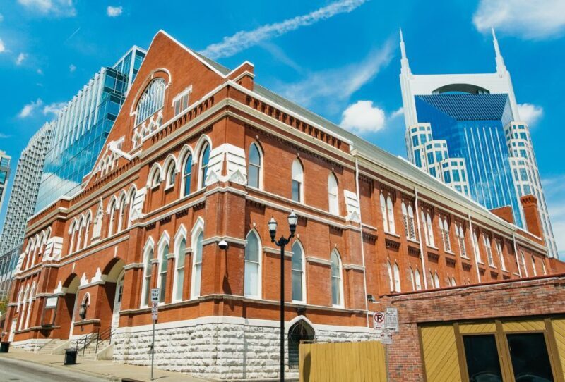 Nashville: Guided City Van Tour - An In-Depth Look at What’s Included and What You Can Expect