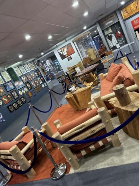 Nashville: Legends of Country Music Museum Entry Ticket - The Gift Shop: A Treasure Trove of Souvenirs