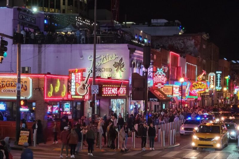 Nashville: Music City Nighttime Trolley Tour - Exploring Nashville After Dark: What You Can Expect